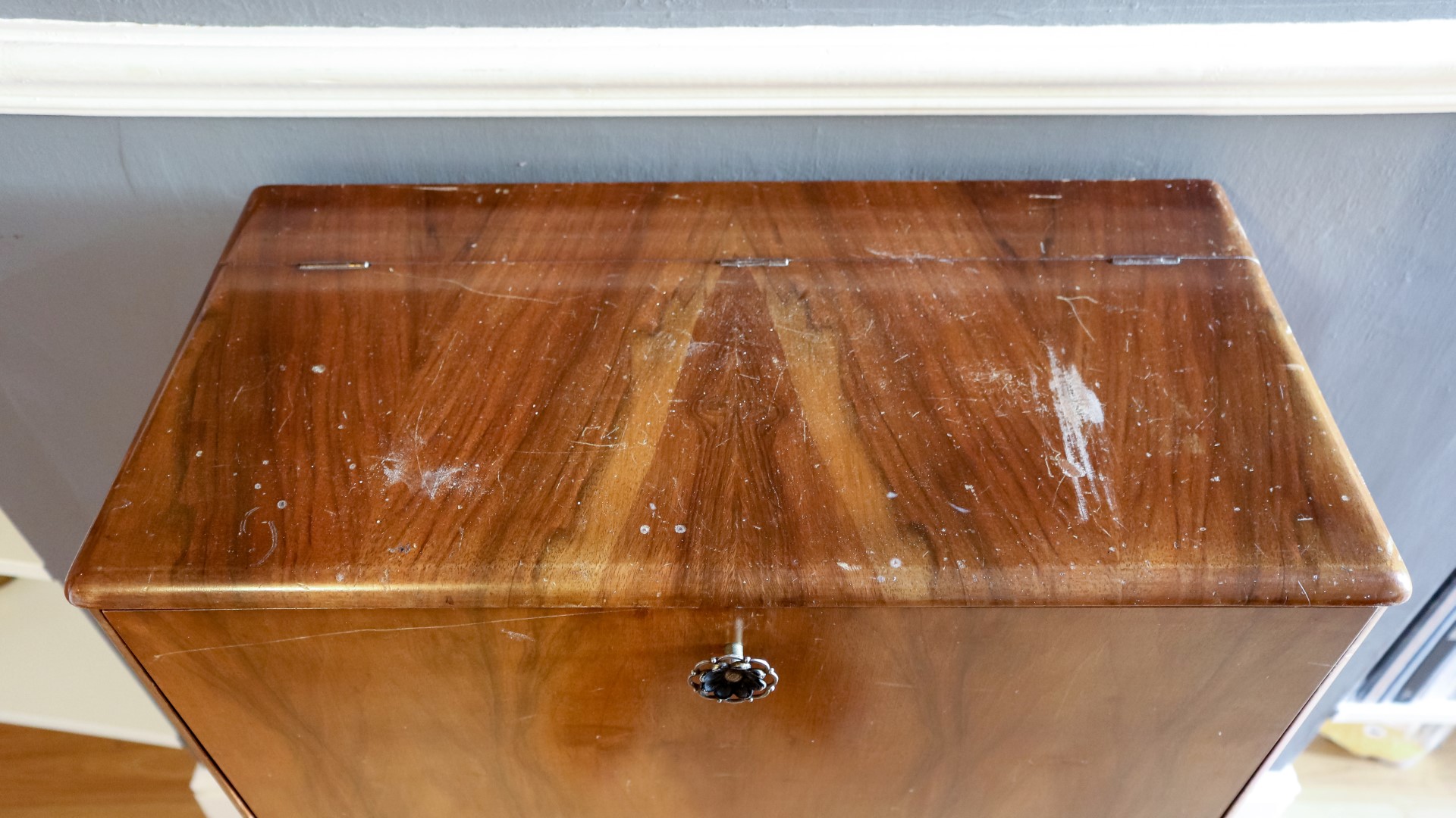 Restoring A Cocktail Cabinet & Veneer Repair | Rag 'n' Bone Brown - UK ...